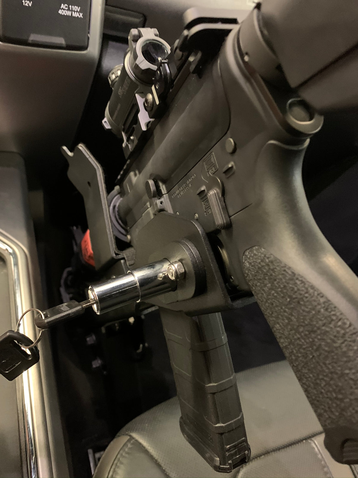 Locking AR-15 Vehicle Mount - GunMount
